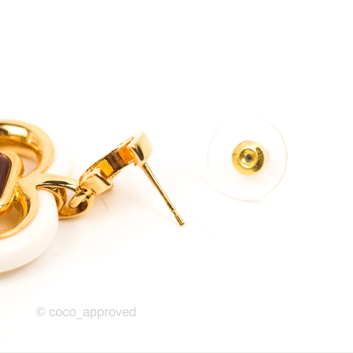 Chanel CC Heart Shape Crystal Red/White Earrings Gold Tone 23C – Coco Approved Studio