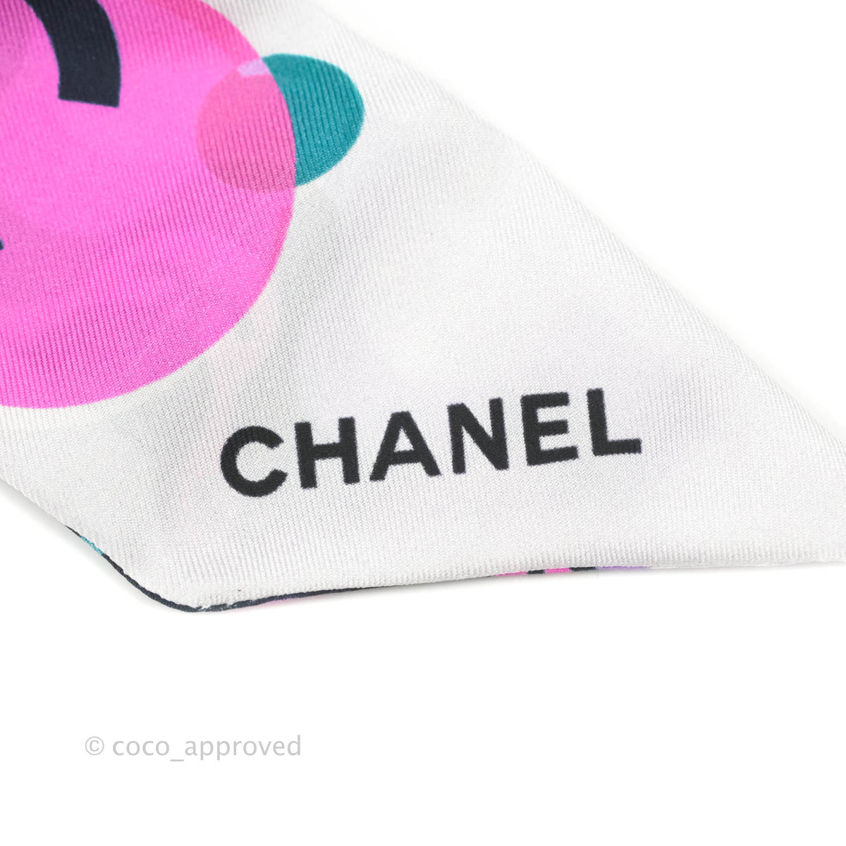 Chanel CC Silk Twilly – Coco Approved Studio