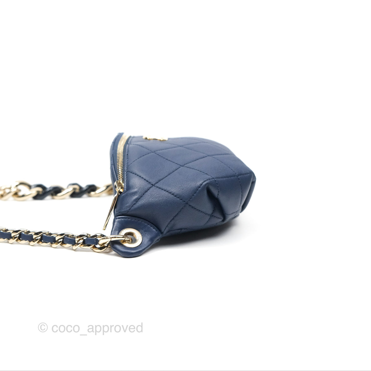 Chanel Resin Bi-Color Chain Belt Bag Navy Lambskin Gold Hardware – Coco ...