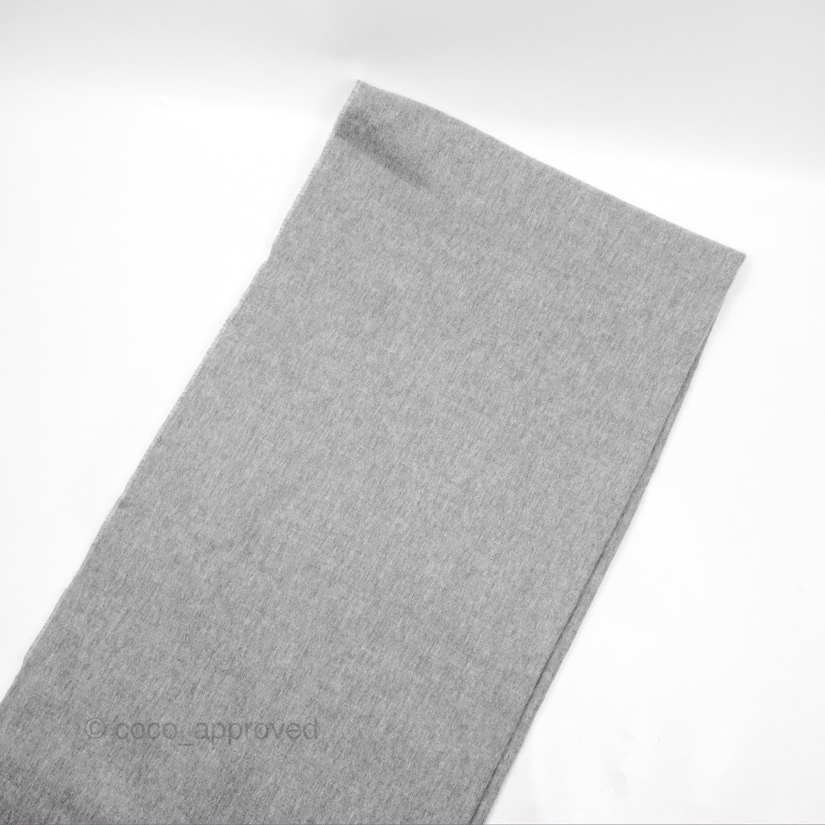 Hermes Cashmere Fringe Scarf Stole Gris Flanelle / Ivoire – Coco ...